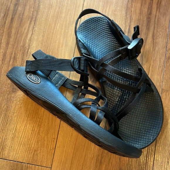 Chaco | Shoes | Chacos Black Strappy Sandal | Poshmark